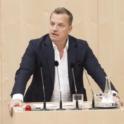 Georg Mayer - Abgeordneter zum Europäischen Parlament | Meine Abgeordneten